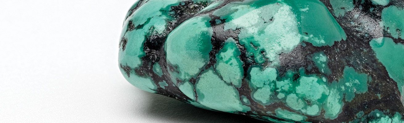 Propiedades de la turquesa: ¿Cómo saber si es natural?