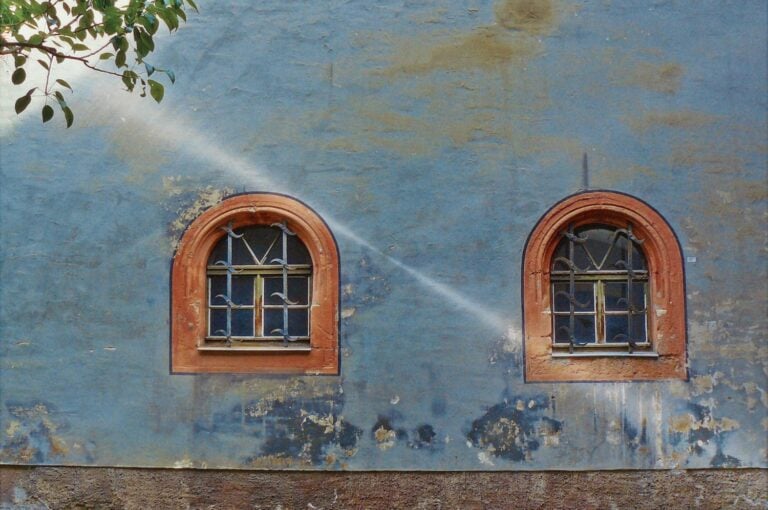 A Comprehensive Guide to Operating Your Window AC Unit: Display and ...