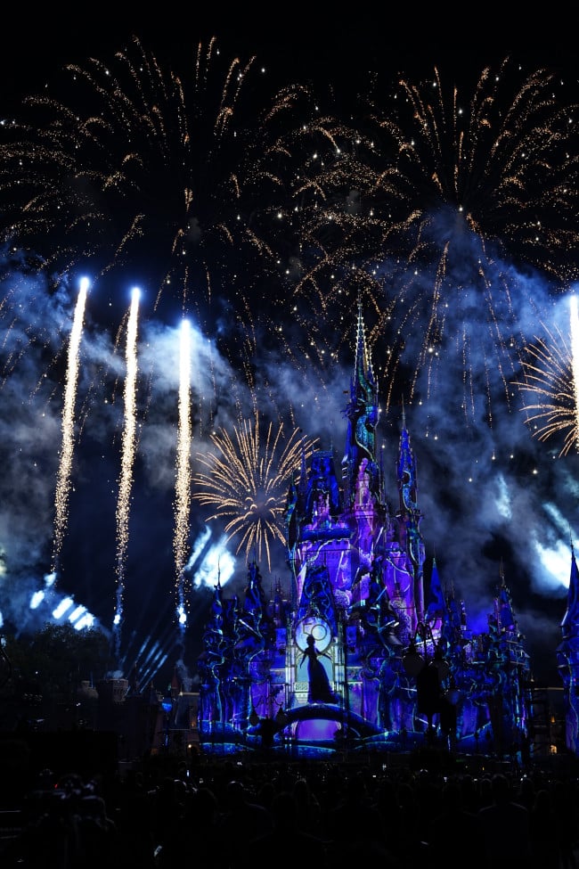 Disney Enchantment Review and Photos: "Projection Technology Steals the ...