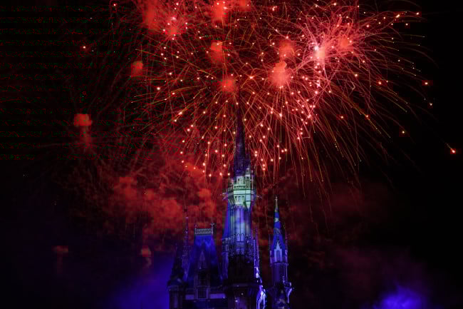 Disney Enchantment Review and Photos: "Projection Technology Steals the ...
